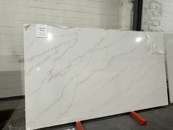 Calacatta Savoy (Jumbo 136x78 Avg 73.66 sqft ) Easy Stone - Granate ...